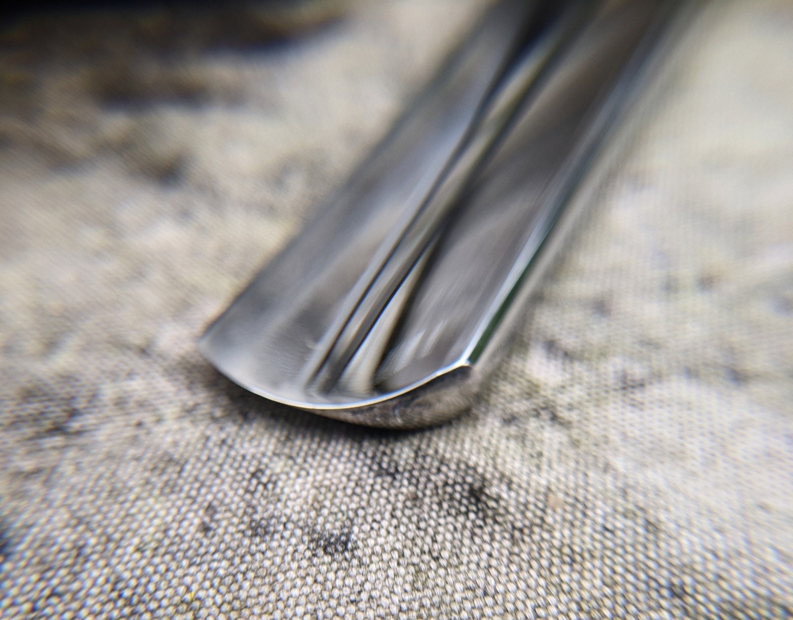 FW Engels Shave Ready Straight Razor Fancy Ornate Brass Scales