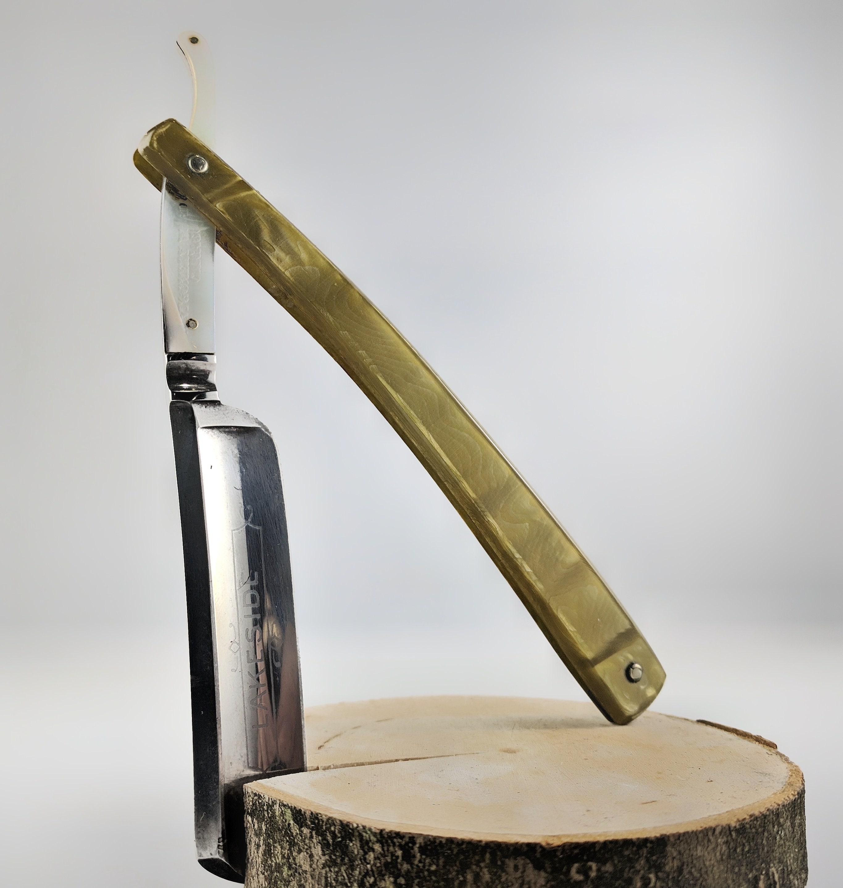 Beautiful Vintage Sheffield straight razor 11/16 super clean, Shave ...