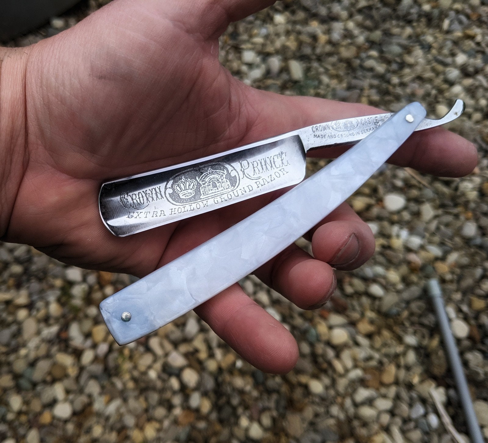 Beautiful Vintage Crown And Castle Straight Razor Crown Prince Custom ...