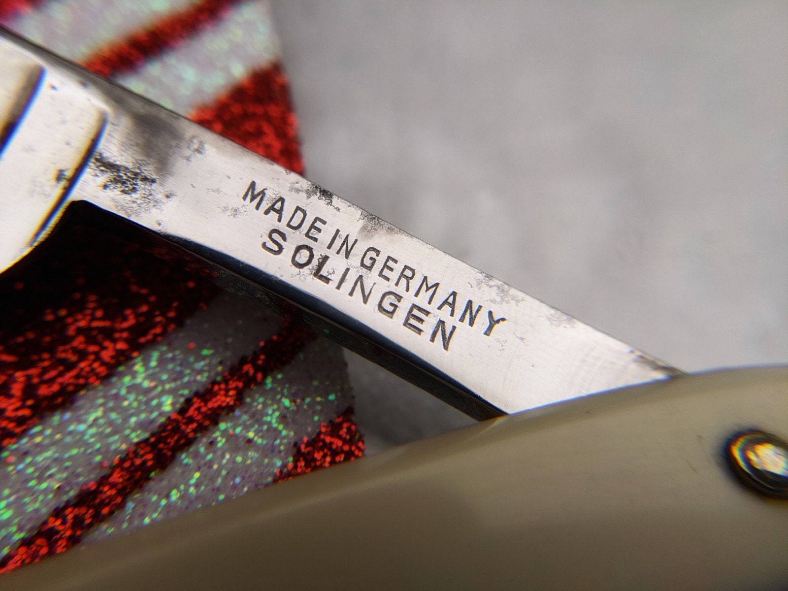 Fancy Ornate Vintage Straight Razor SOLINGEN Etched Shave Ready 5/8