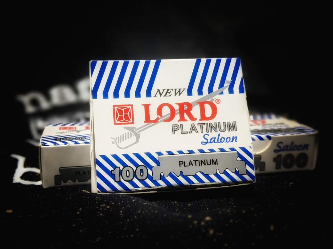Box of 100 Lord Platinum Razor Blades for Shavettes Barber Razors Self ...