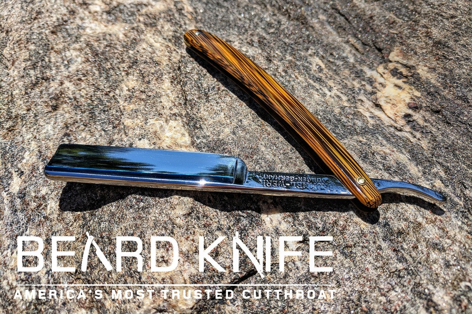 RARE Dubl Duck Beau Brummel-Werks Straight Razor that is 11/16