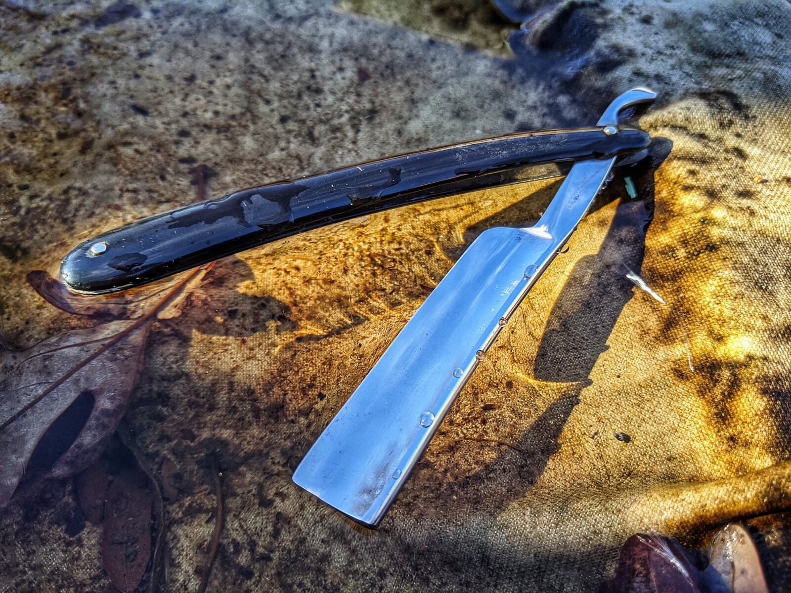 Black vintage Boker Extra Hollow Ground Straight Razor Shave ready