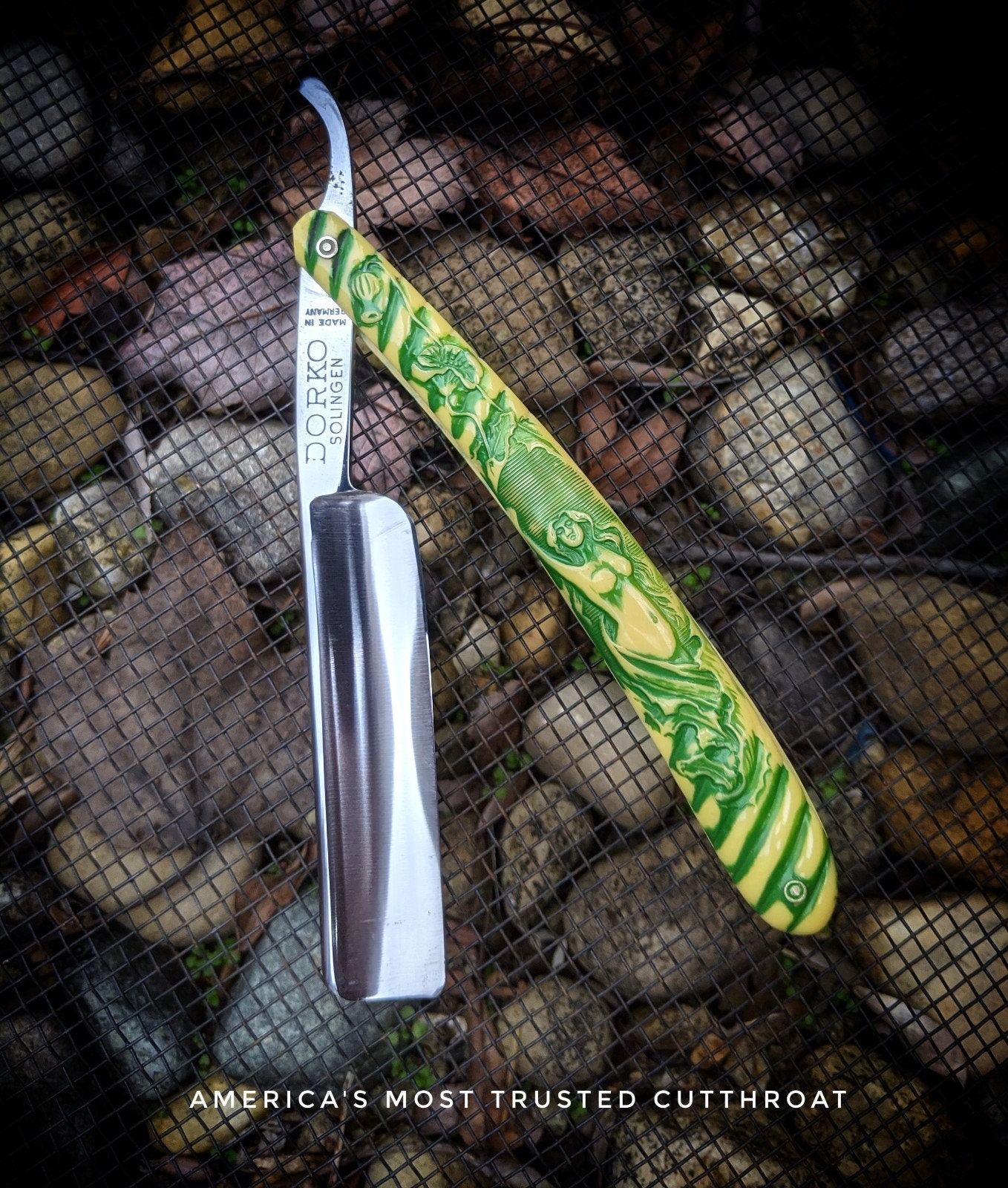 RARE Dorko Solingen naked lady straight razor Fancy scales Shave ready