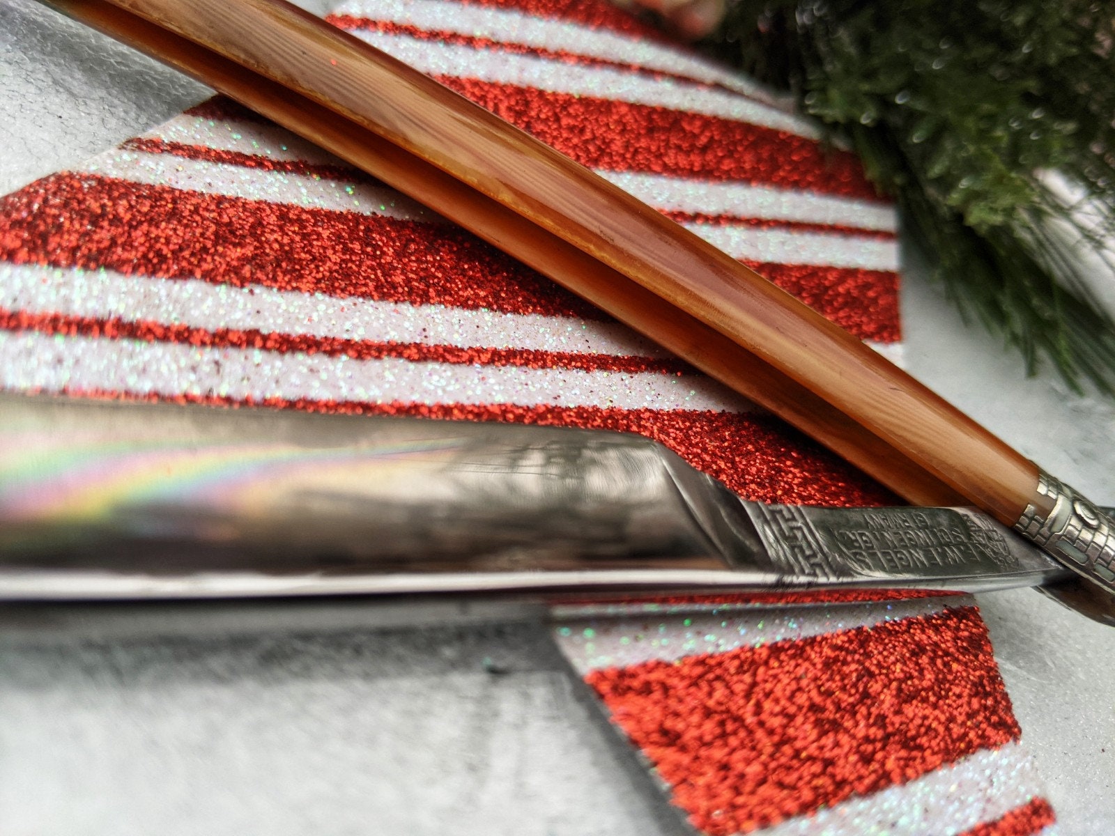 FW Engels Shave Ready Straight Razor Fancy Ornate Brass Scales