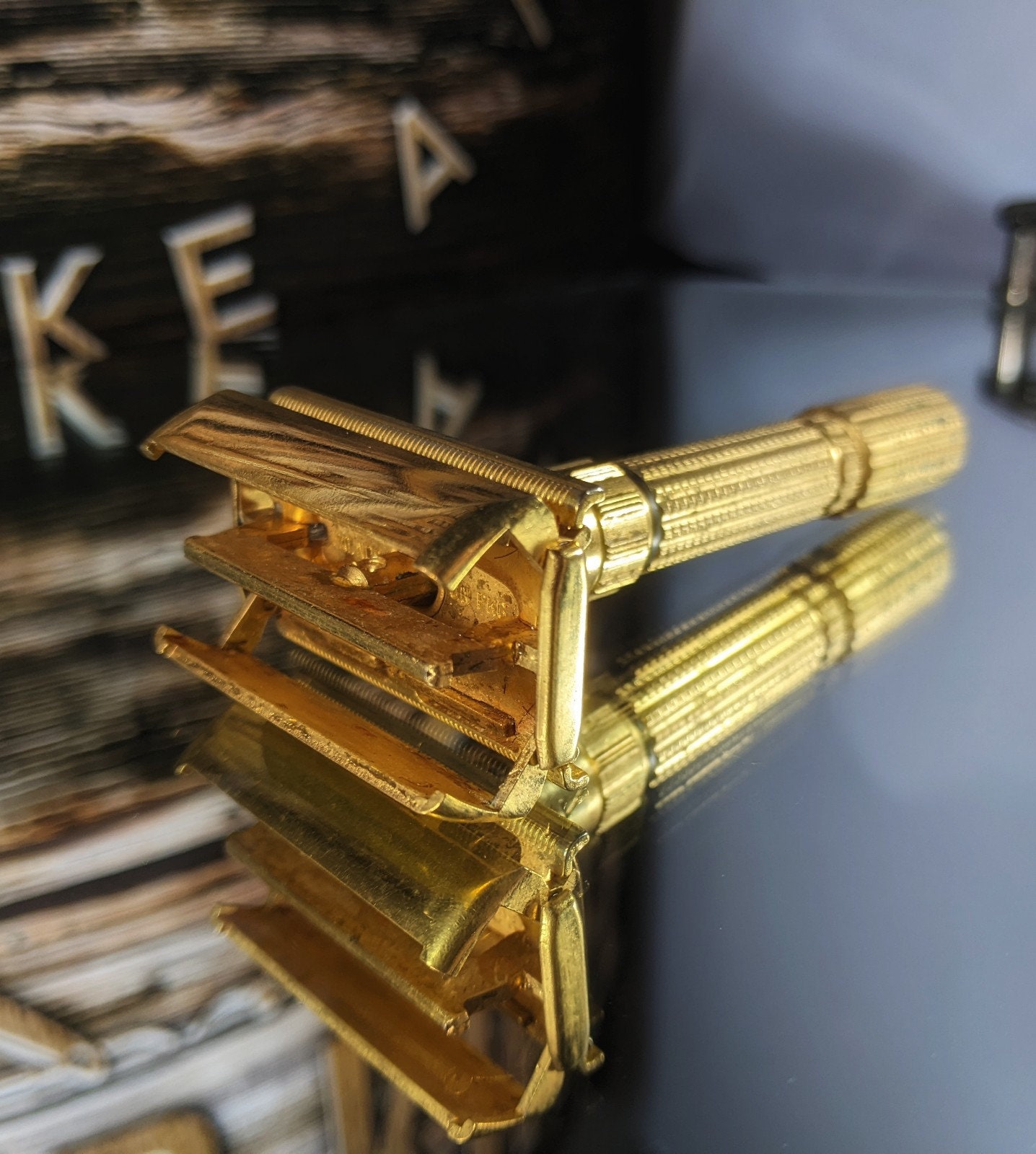 Gillette Double Edge Safety Razor 1965 Golden Butterfly