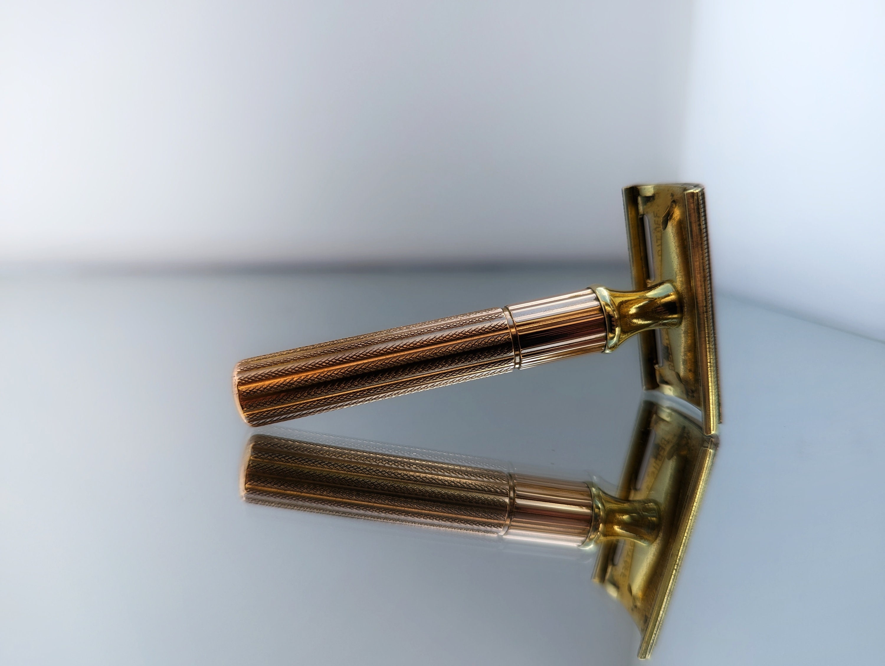 1960s DE Gillette DE Double Edge Safety Razor 3 Tone Gold Rose Gold ...