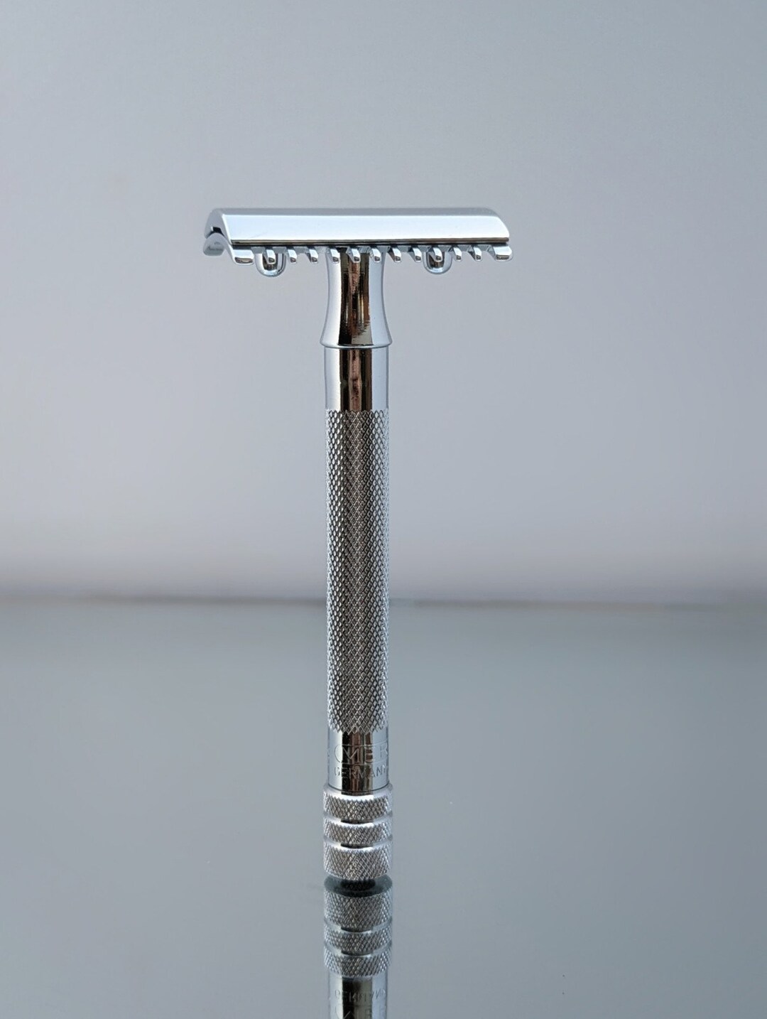Merkur 25c Double Edge Safety Razor, Straight Cut, Double Chrome ...