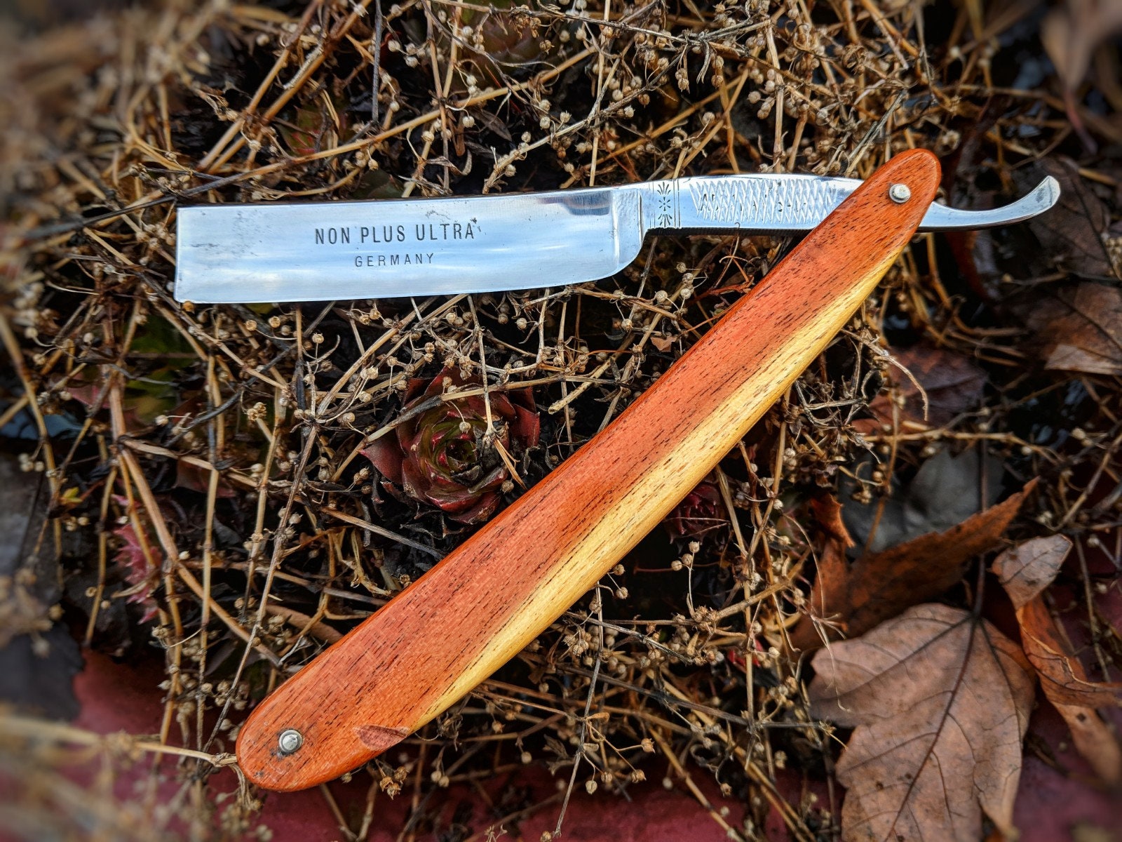 Custom scales worked tang german Straight Razor Non Plus Shave Ready