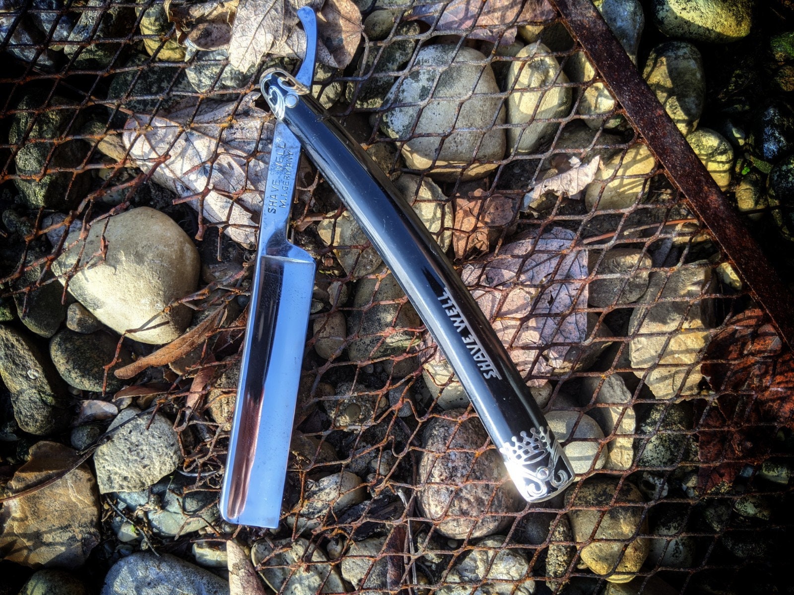 German Shave Well Silver Crown Straight Razor Heirloom 5/8 shave ready ...