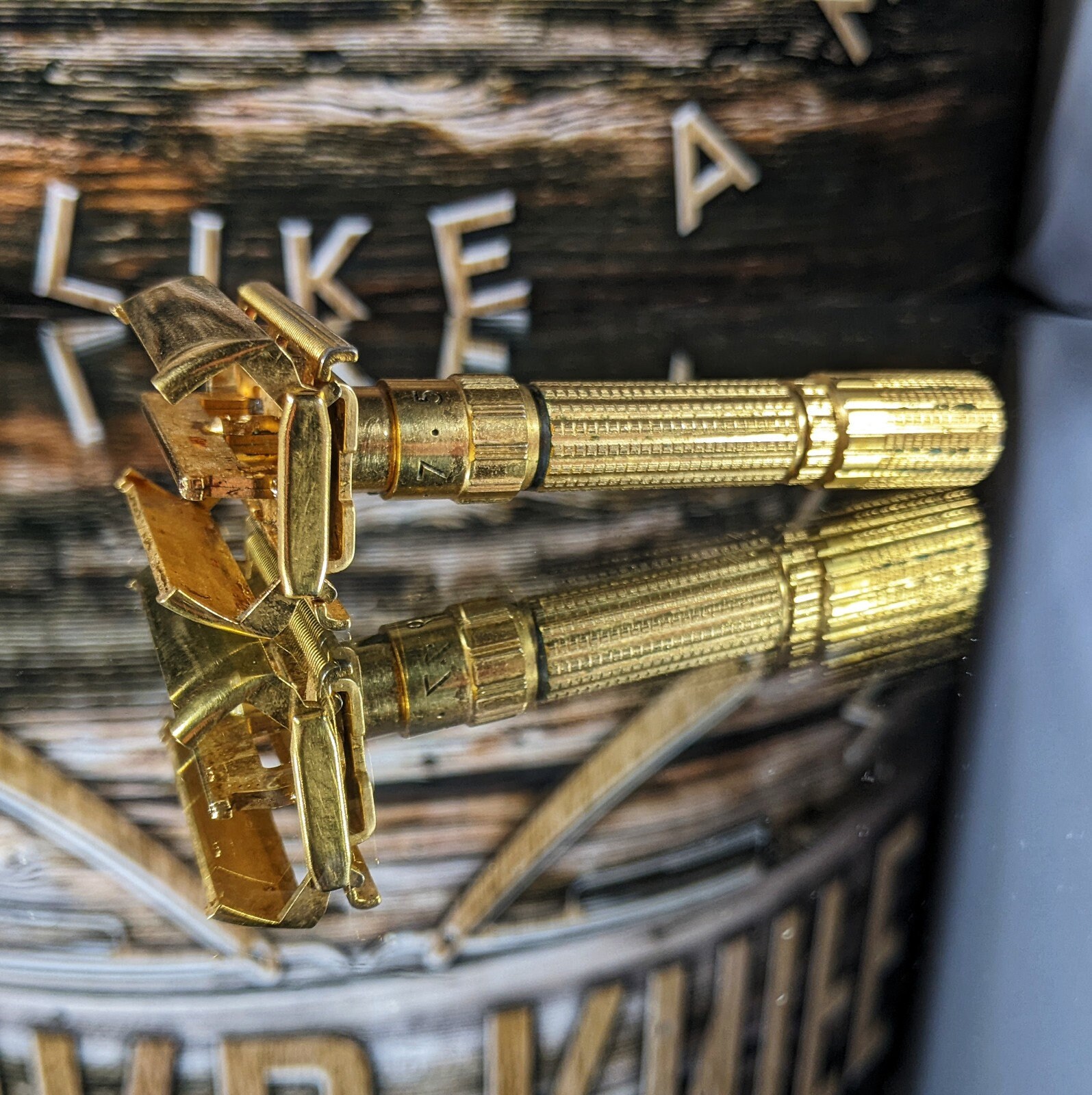 Gillette Double Edge Safety Razor 1965 Golden Butterfly