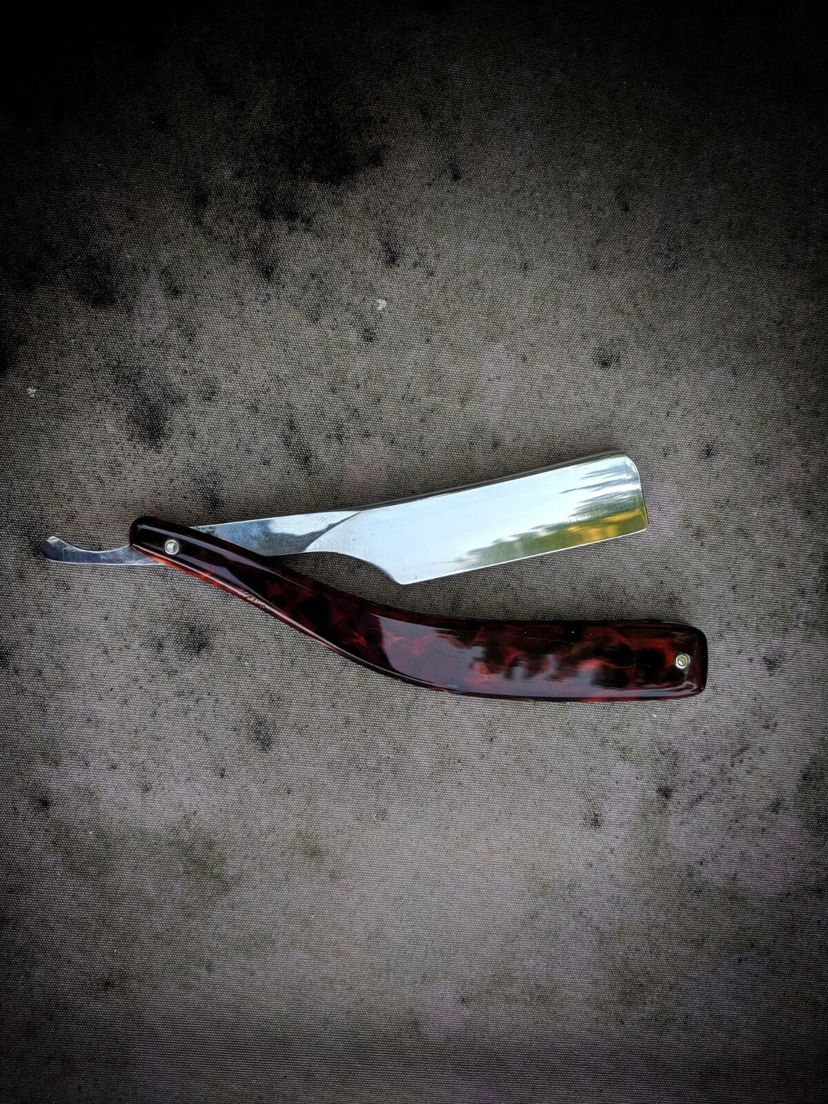 Exceptional Taihei Japanese Straight Razor 13/16