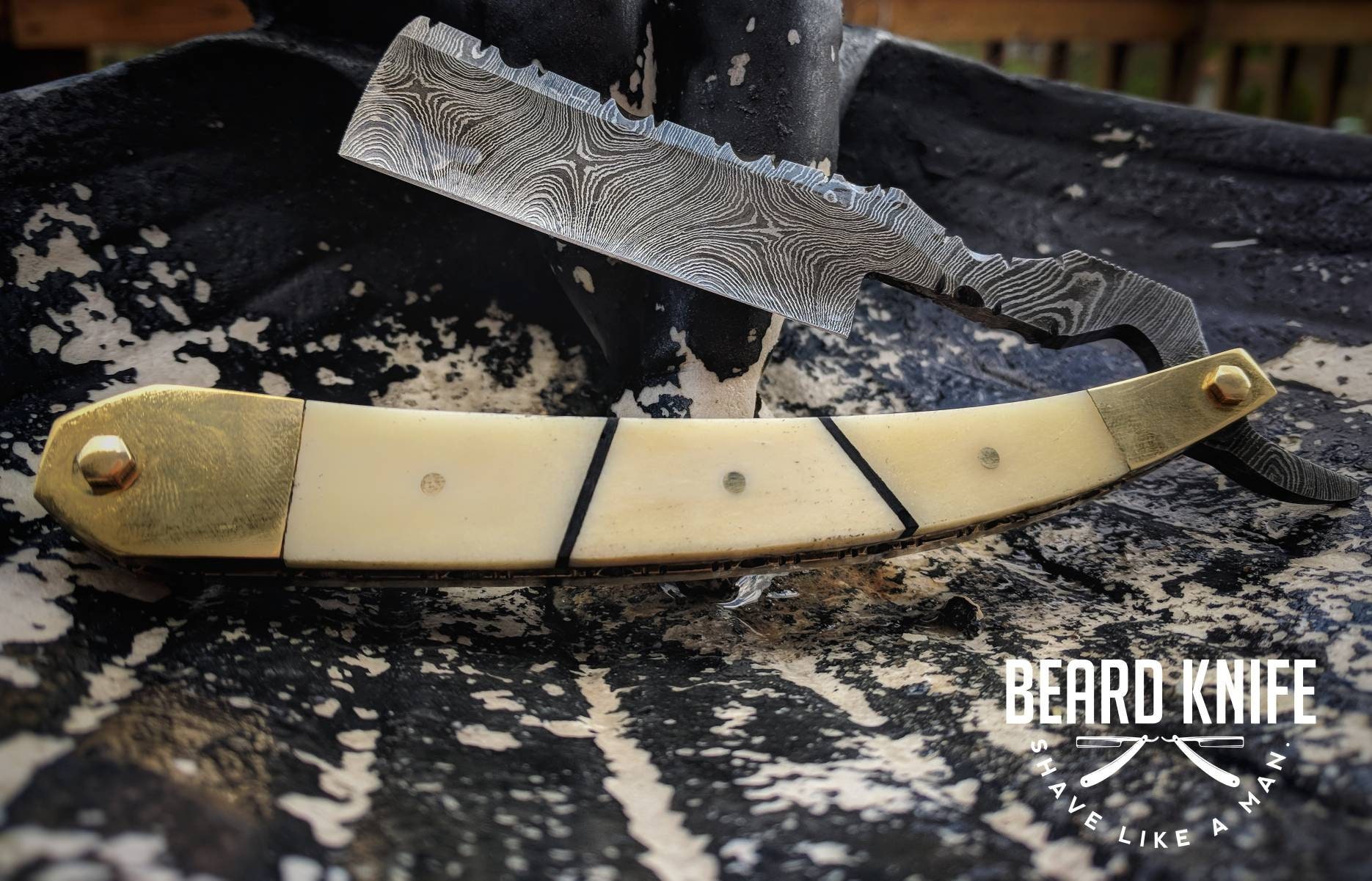 Damascus Steel Straight Razor camel bone Handle artistic collectors ...