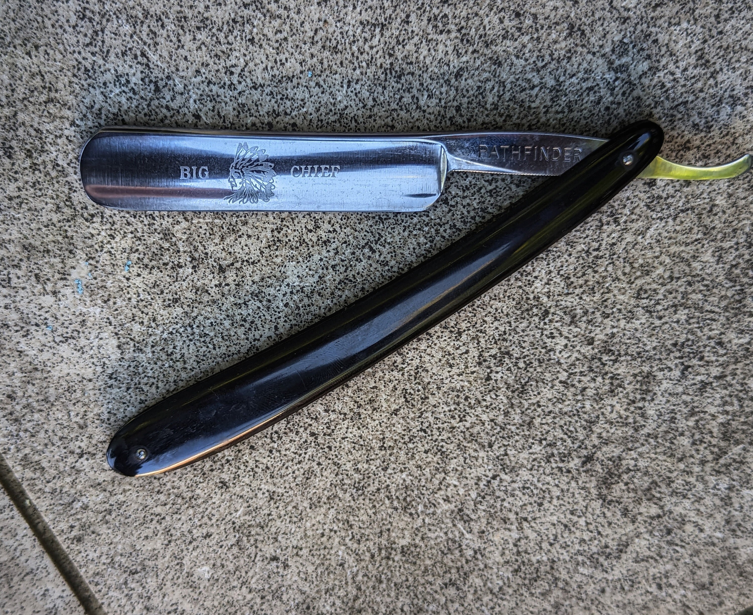 big Chief Native American Straight Razor Pathfinder Shave Ready XLNT