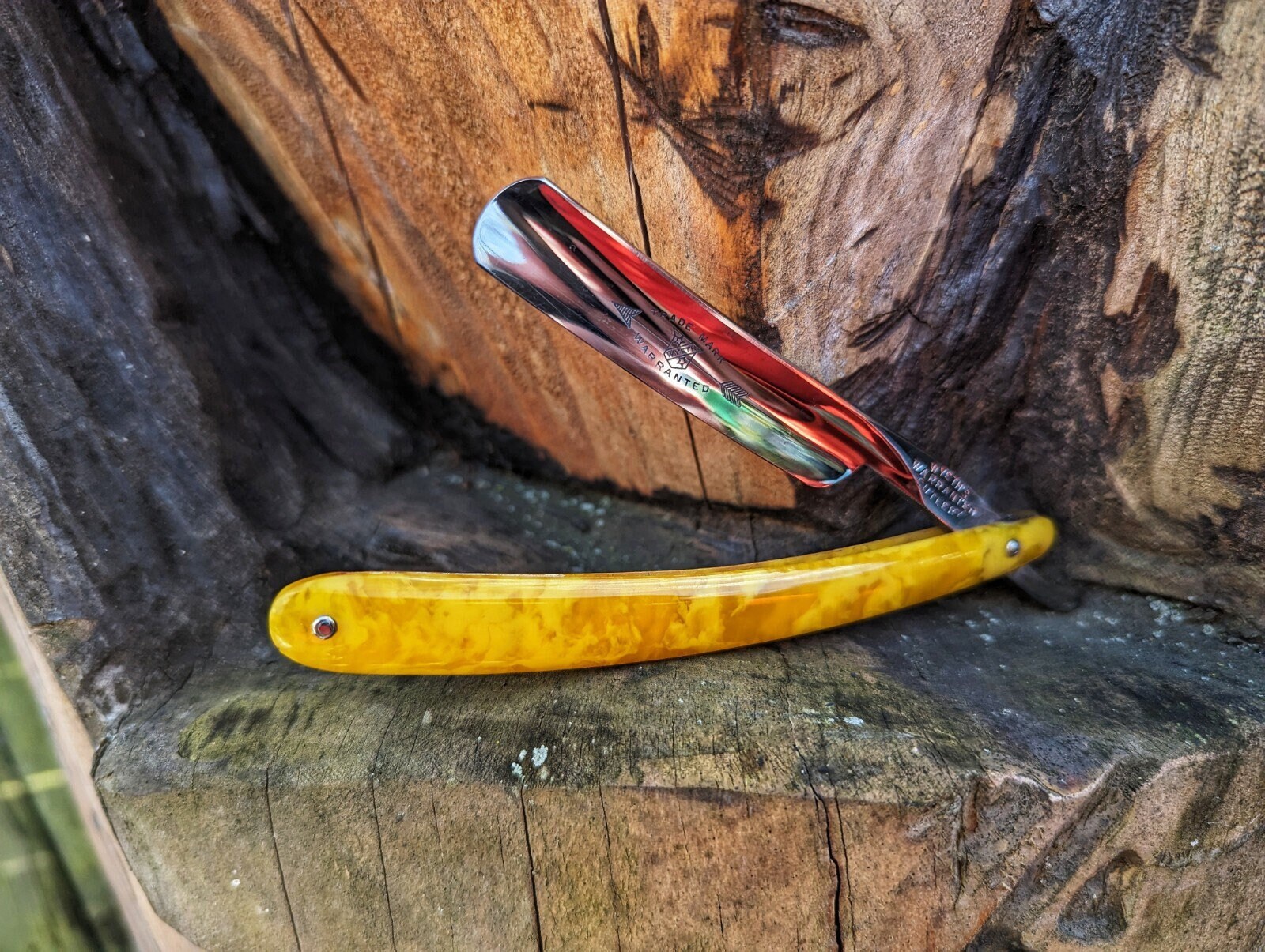 Wyeth Yellow Straight Razor Shave Ready trade Mark Warranted Shaving ...