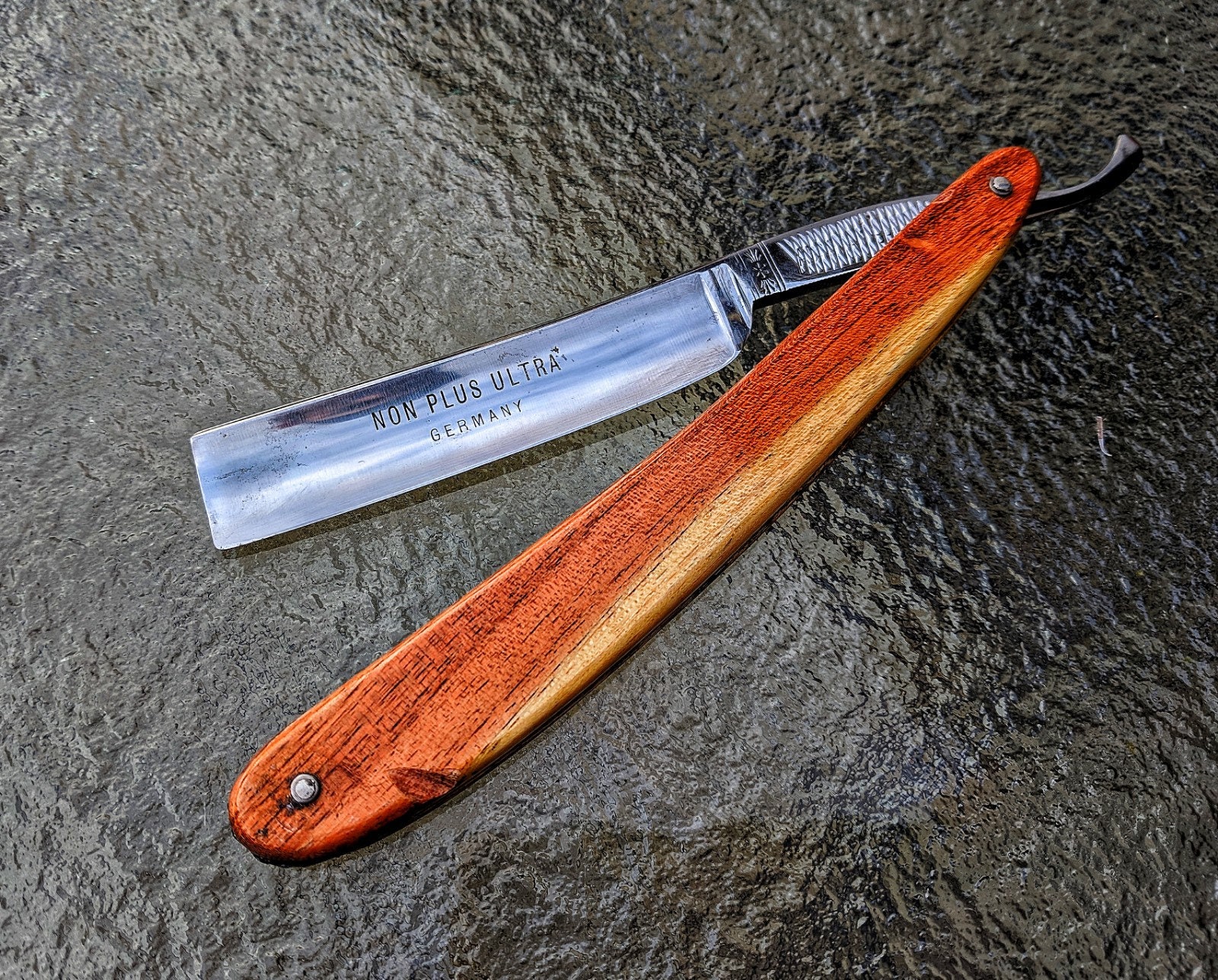 Custom scales worked tang german Straight Razor Non Plus Shave Ready