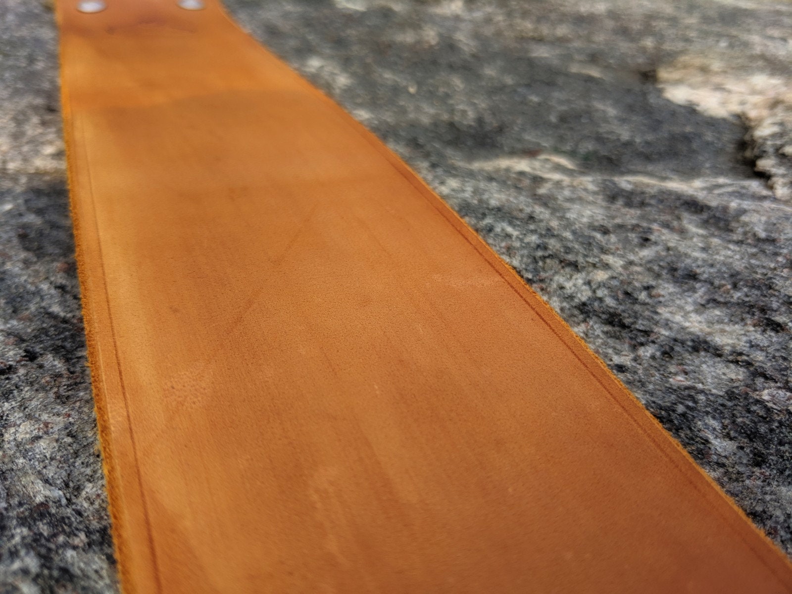 Vintage Natural Horse Head #2 Barber Razor Strop 22 X 2 1/2