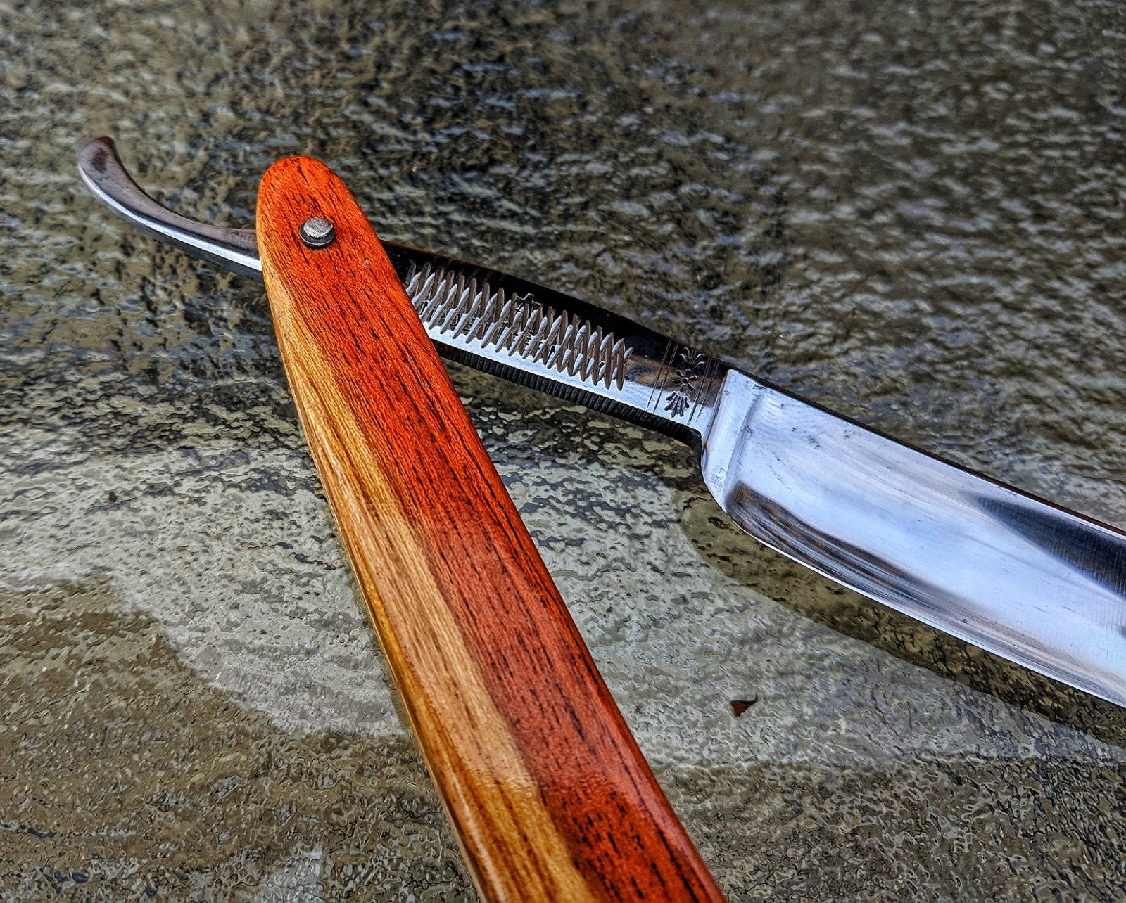 Custom scales worked tang german Straight Razor Non Plus Shave Ready