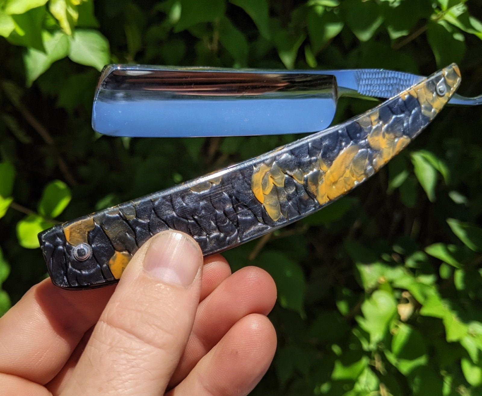 13/16 Custom Shave Ready NOS Straight Razor Snake Scales German 168