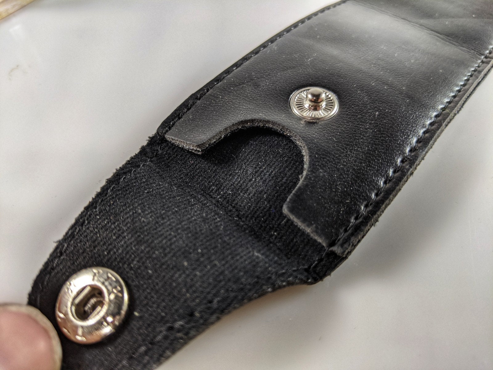 Black Leather Straight razor Material lined Sturdy closure