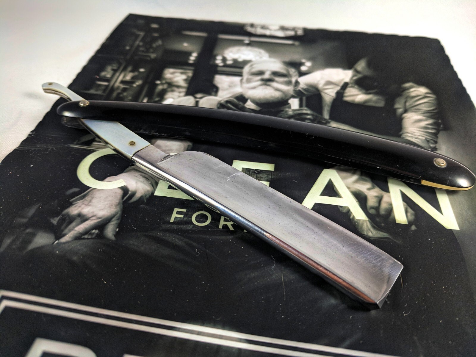 Beautiful Near Mint 11/16” Square Point Worcester Razor Company Special ...