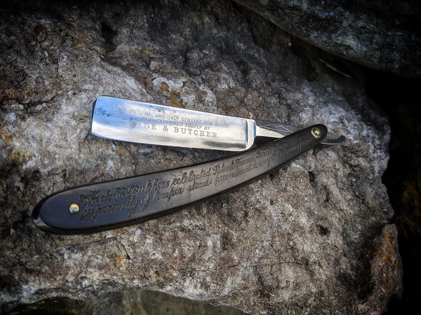 Nice Wade and Butcher Straight Razor Original Shave ready 1860s