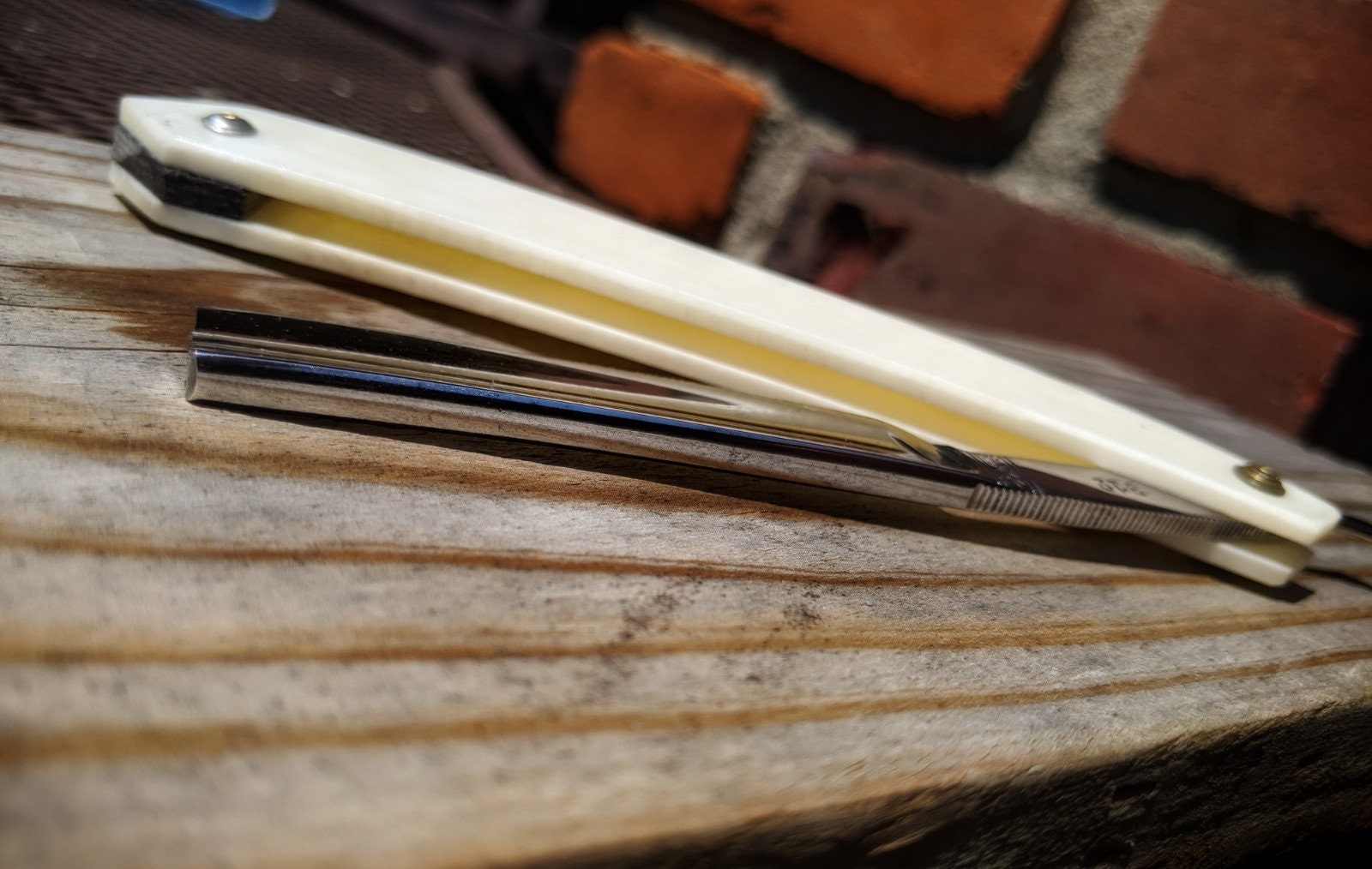 WM Elliot Straight Razor Vintage custom BONE scales shave ready 312