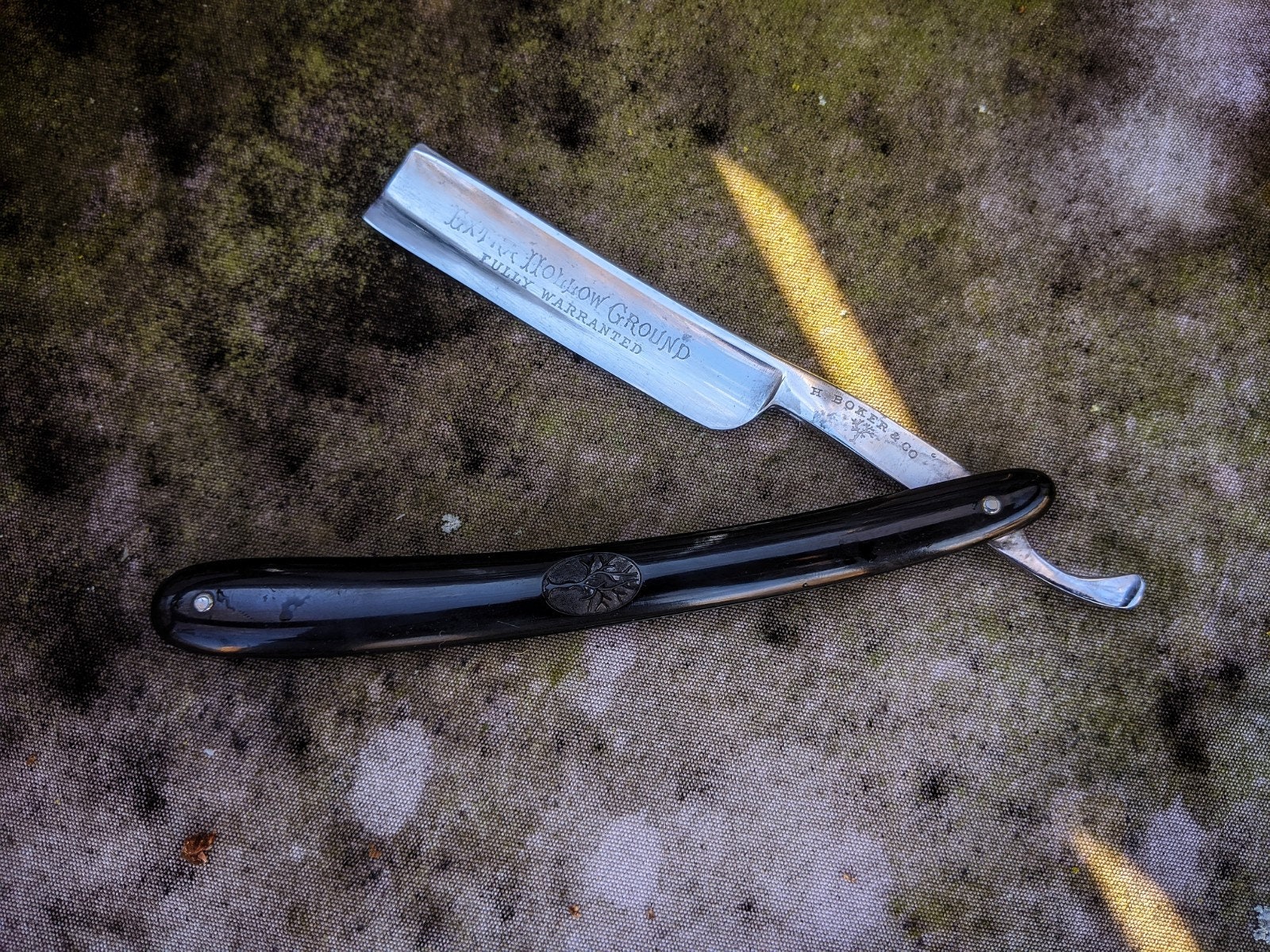Black vintage Boker Extra Hollow Ground Straight Razor Shave ready