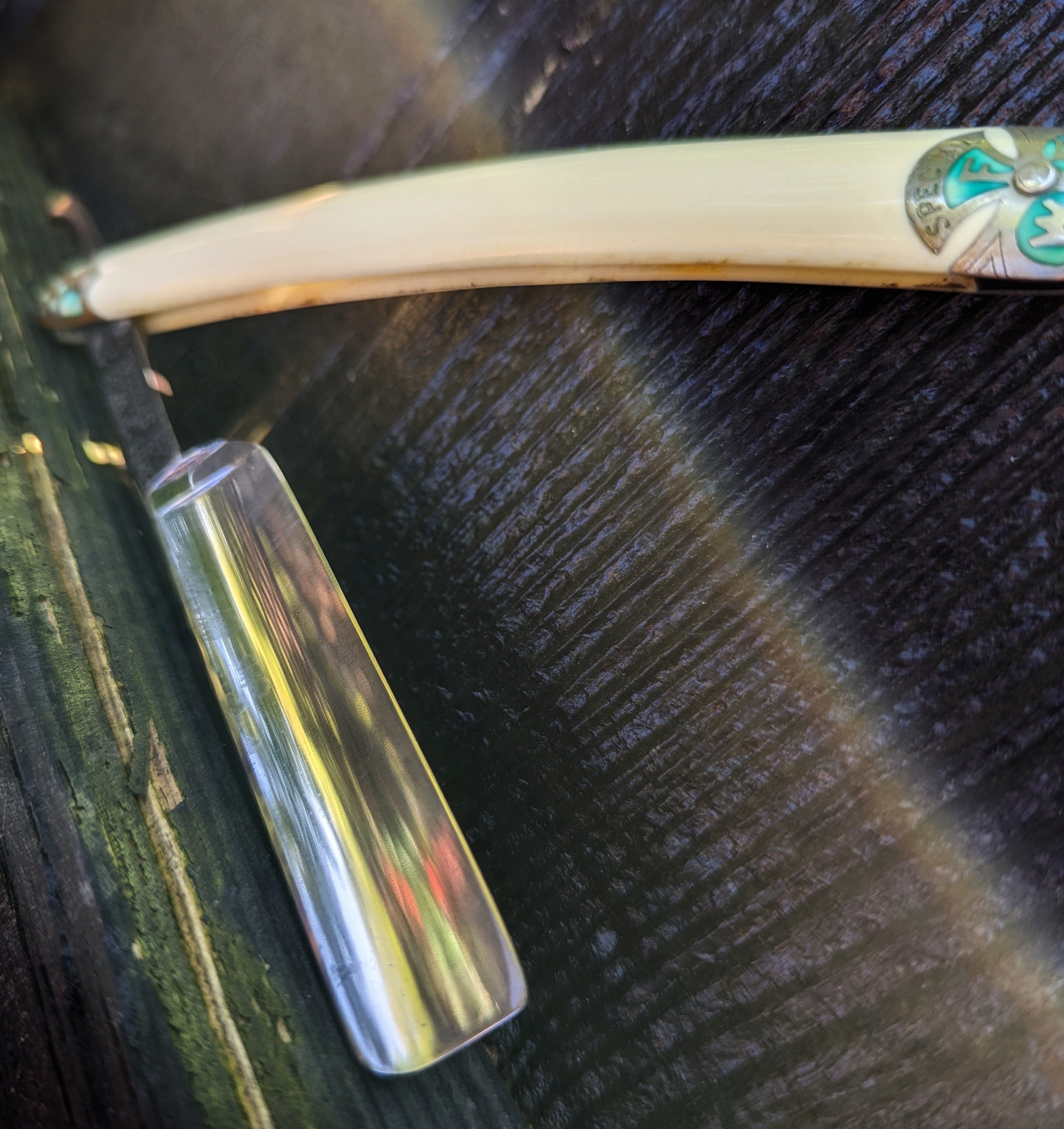 5/8 FW Engels Shave Ready Straight Razor Fancy Ornate Scales Shave Ready