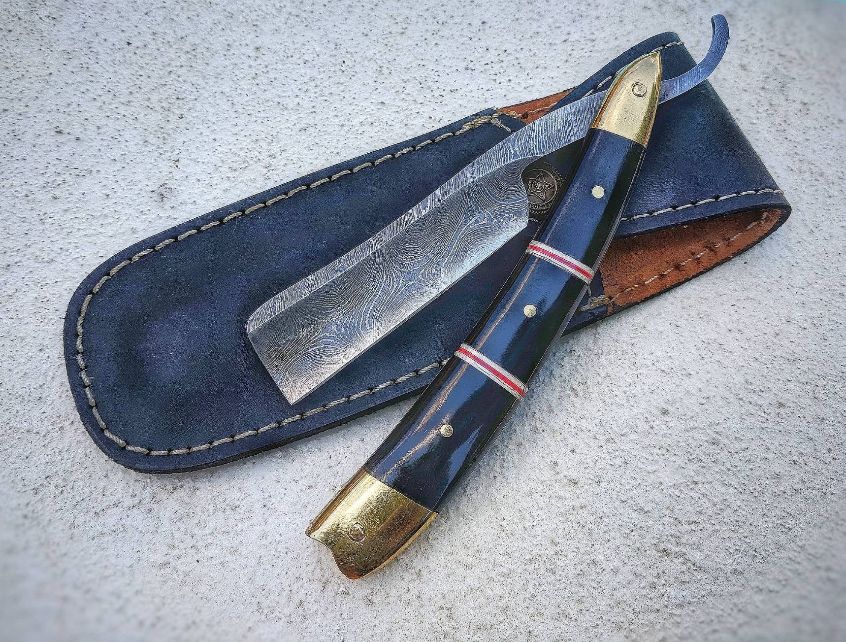 Damascus Steel Straight Razor bronze Handle red stripe artistic ...