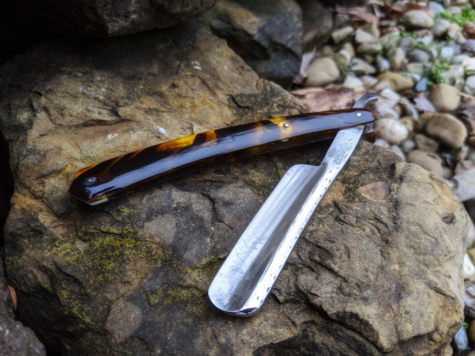 Vintage ERN Wald Solingen Straight Razor Worcester tortoise scales ...