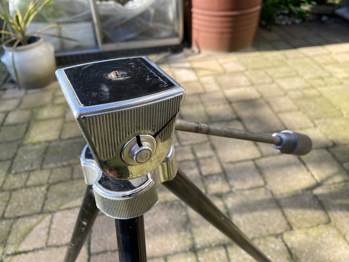 Radiant Vintage Film/video Tripod - Etsy