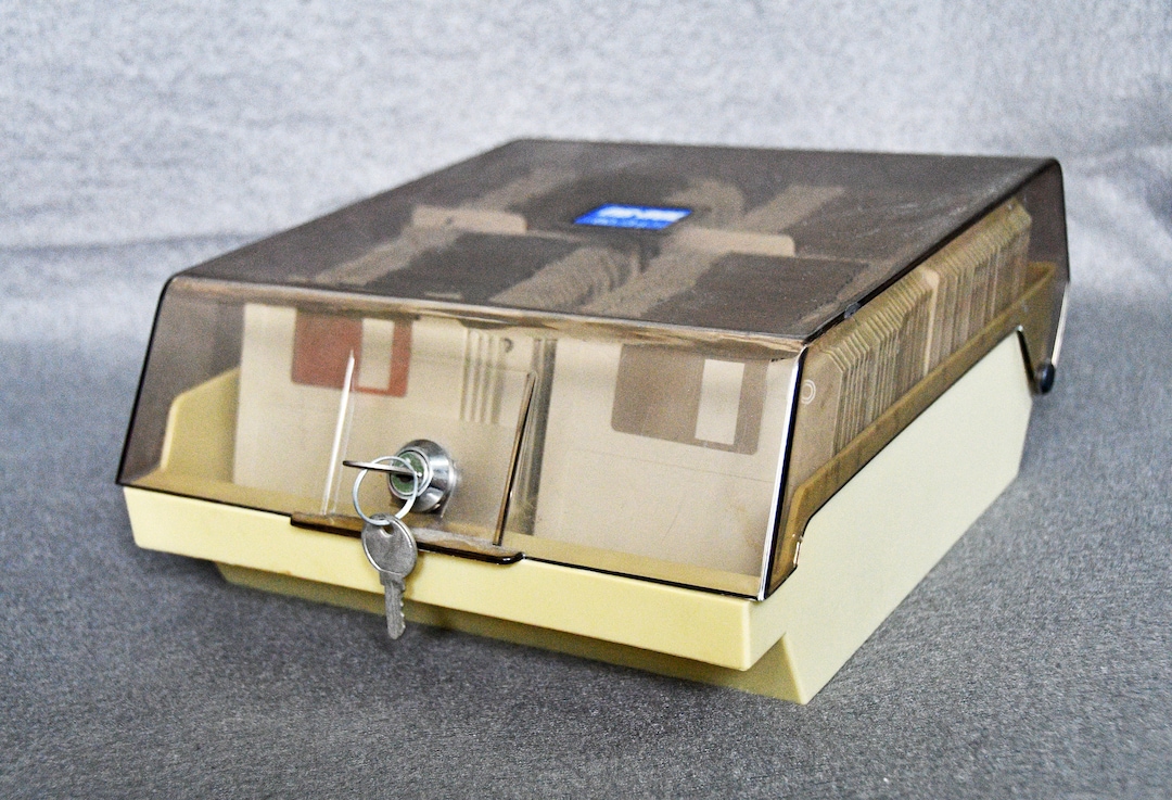 Lockable Storage Box With 100 3.5 Floppy Disks - Etsy
