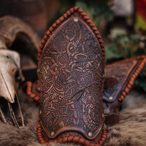Viking Leather Bracers With Norse Knot Engraving for LARP Cosplay ...