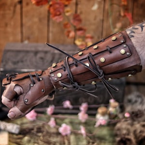 Samurai Leather Riveted Bracers, Samurai Armor for LARP or Cosplay Pair ...