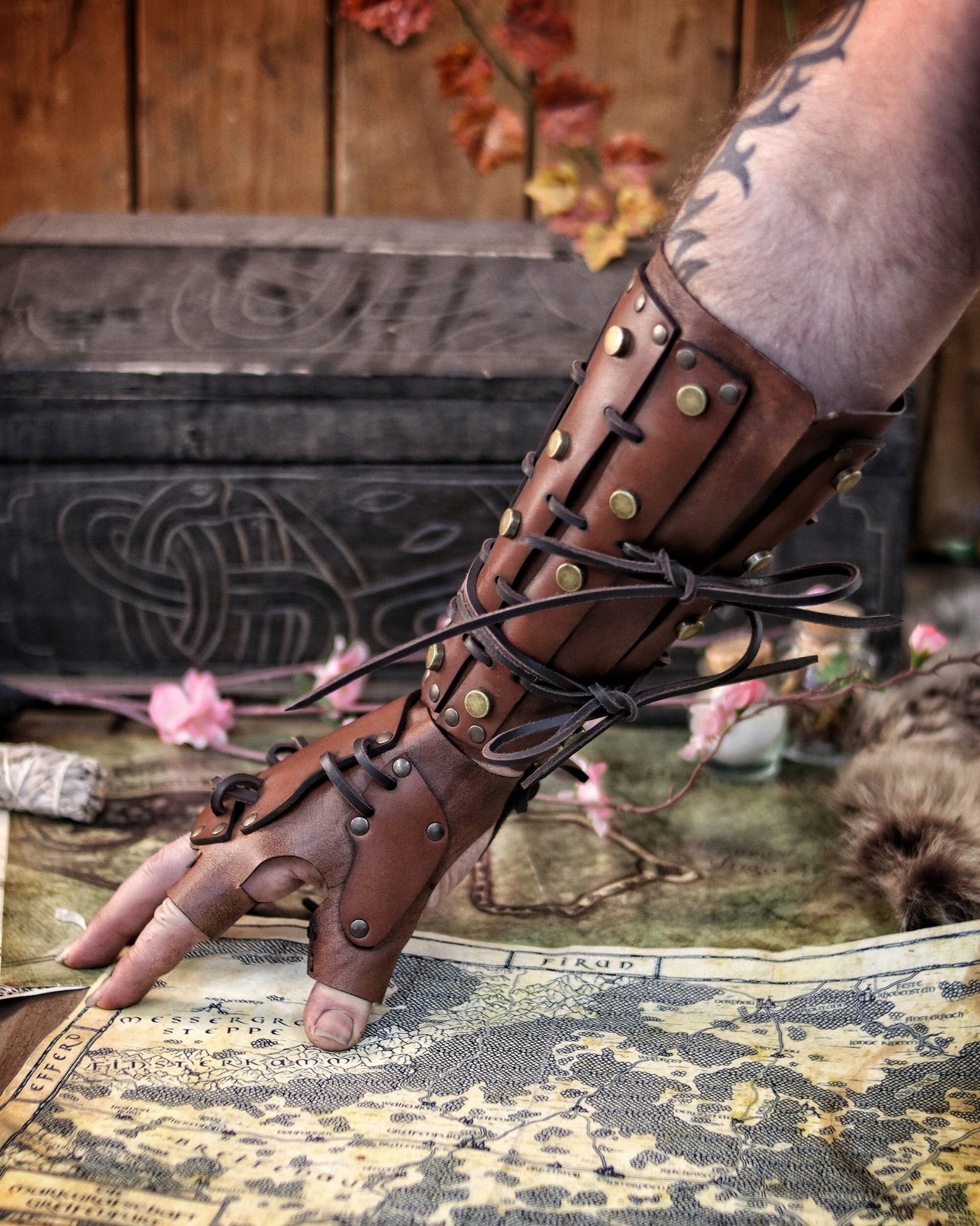 Samurai Leather Riveted Bracers Samurai Armor for LARP or Cosplay Pair ...