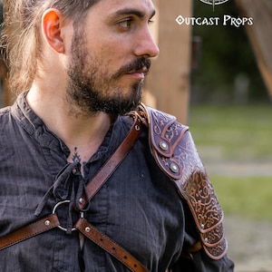Leather Shoulder Pauldron: Musketeer Armor for LARP, Renaissance LARP ...