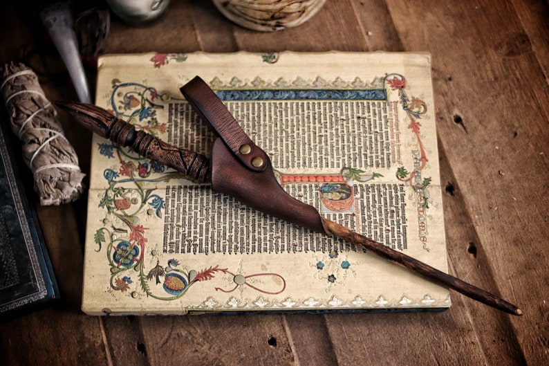 Magic Wand Leather Frog Holster for Wizard and Witch Costume - Etsy