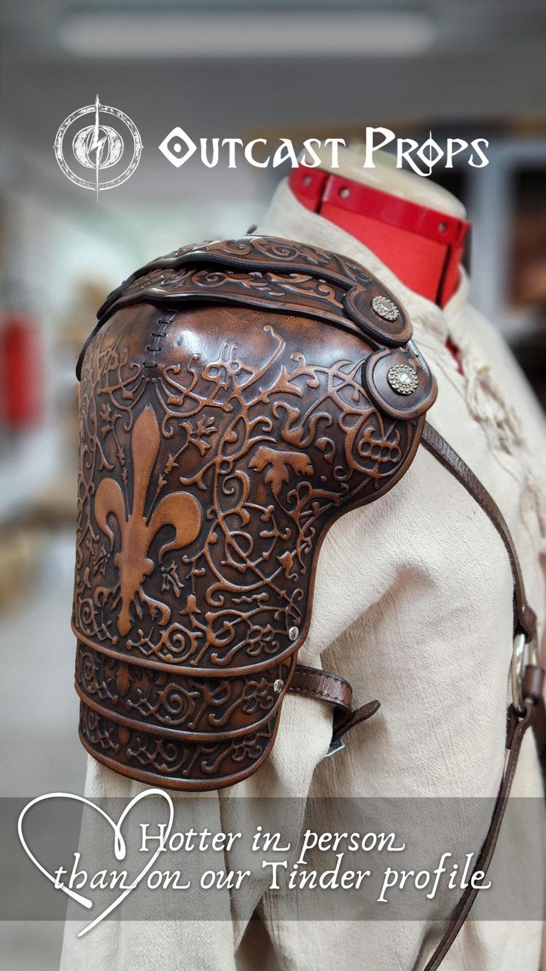 Leather Pauldron Shoulder Armor Musketeer Aramis Pauldron Leather ...