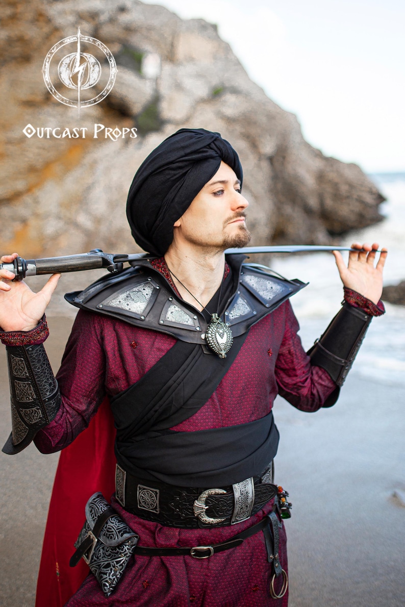 Ornate Persian-inspired Leather Broadbelt for LARP, Fantasy ...