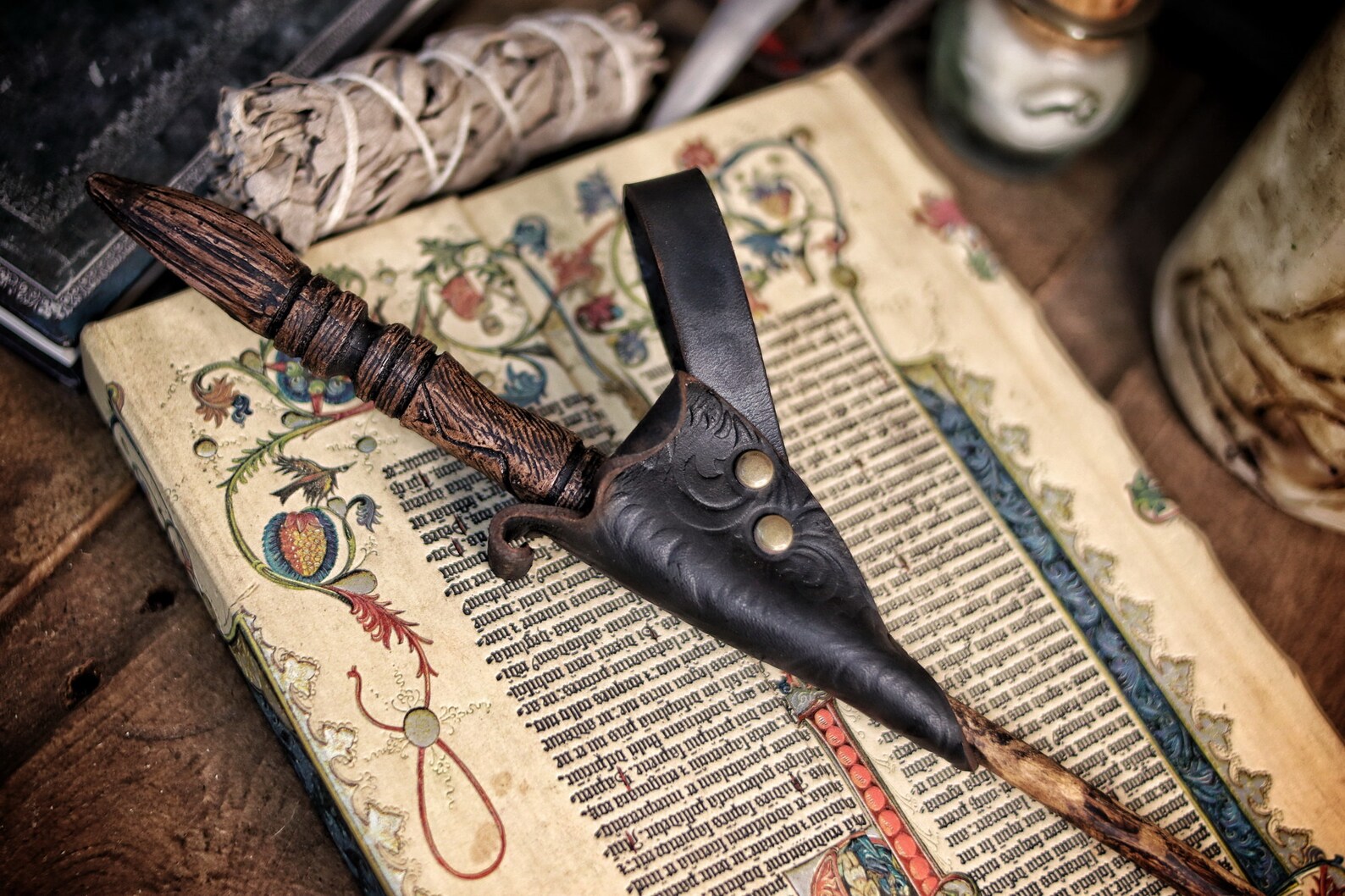 Magic Wand Leather Flower Frog Holster Ornated for Wizard and Witch ...