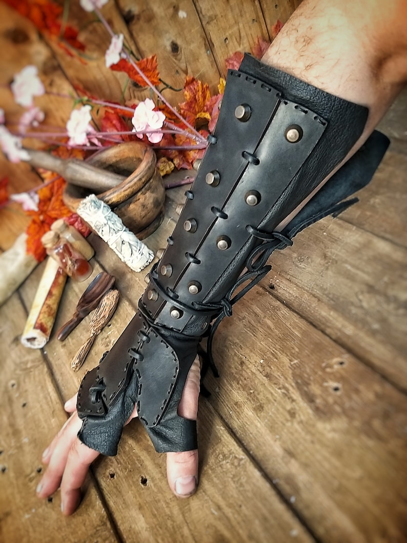 Samurai Leather Bracers Larp or Cosplay Leather and Metal - Etsy