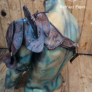 Viking Armor Leather Armor Leather Pauldron Shoulder Armor Men LARP ...