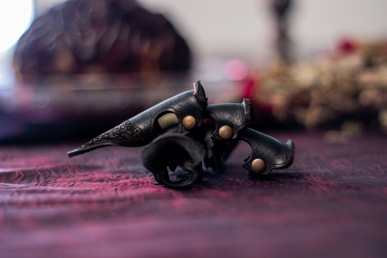 Steampunk Finger Armor Black Leather Claw Larp Gothic Flourish - Etsy