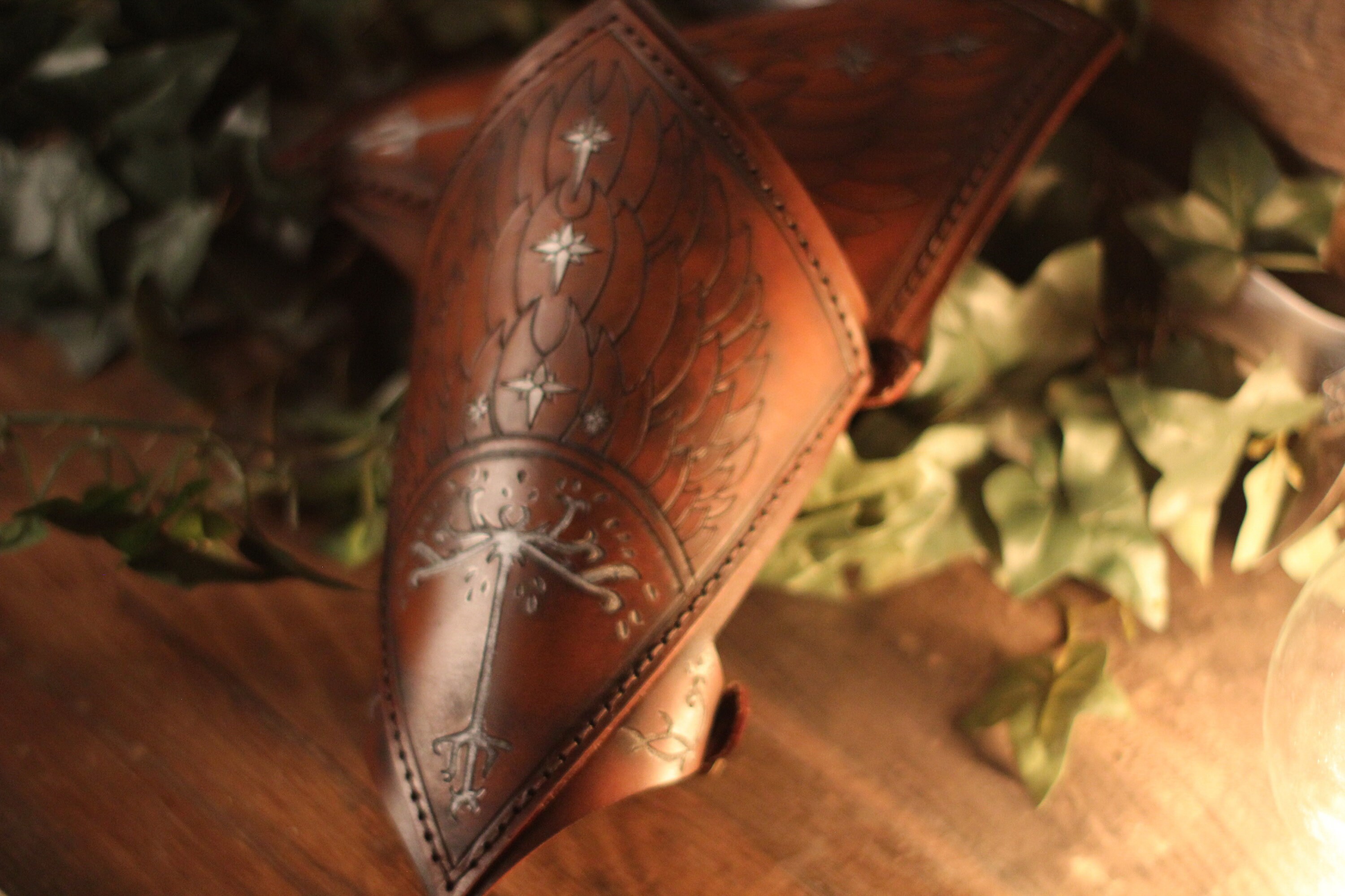 Elessar Bracers Medieval Leather Men Armor Larp Viking - Etsy UK