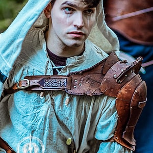 Viking Armor Leather Armor Leather Pauldron Shoulder Armor Men LARP ...
