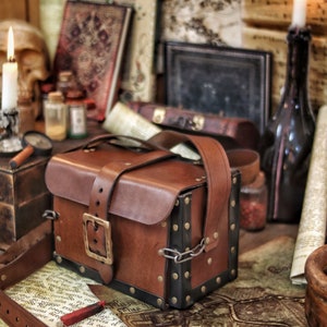 Alchemist Leather Larp Bag Potion Set for Steampunk, Alchemist Costume ...