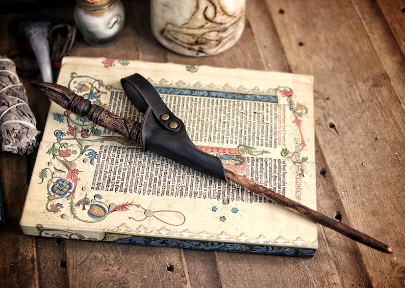 Magic Wand Leather Frog Holster for Wizard and Witch Costume - Etsy