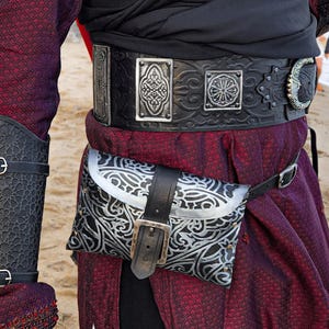 Arcane Hipbag Medieval Leather Hip Bag Embossed and Weathered in a ...