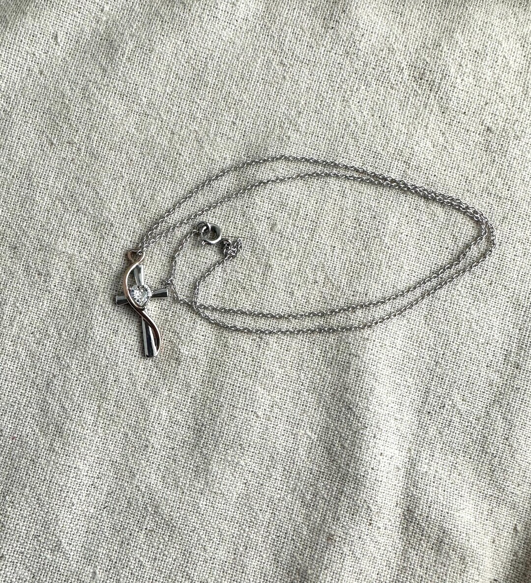 LACH Two Tone Cross Pendant With Heart Center Stone on an 18" Chain, 1 ...